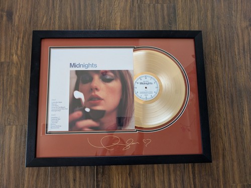 New Taylor Swift Gold Album w-Laser Signature Signed Auto Signed Framed ...