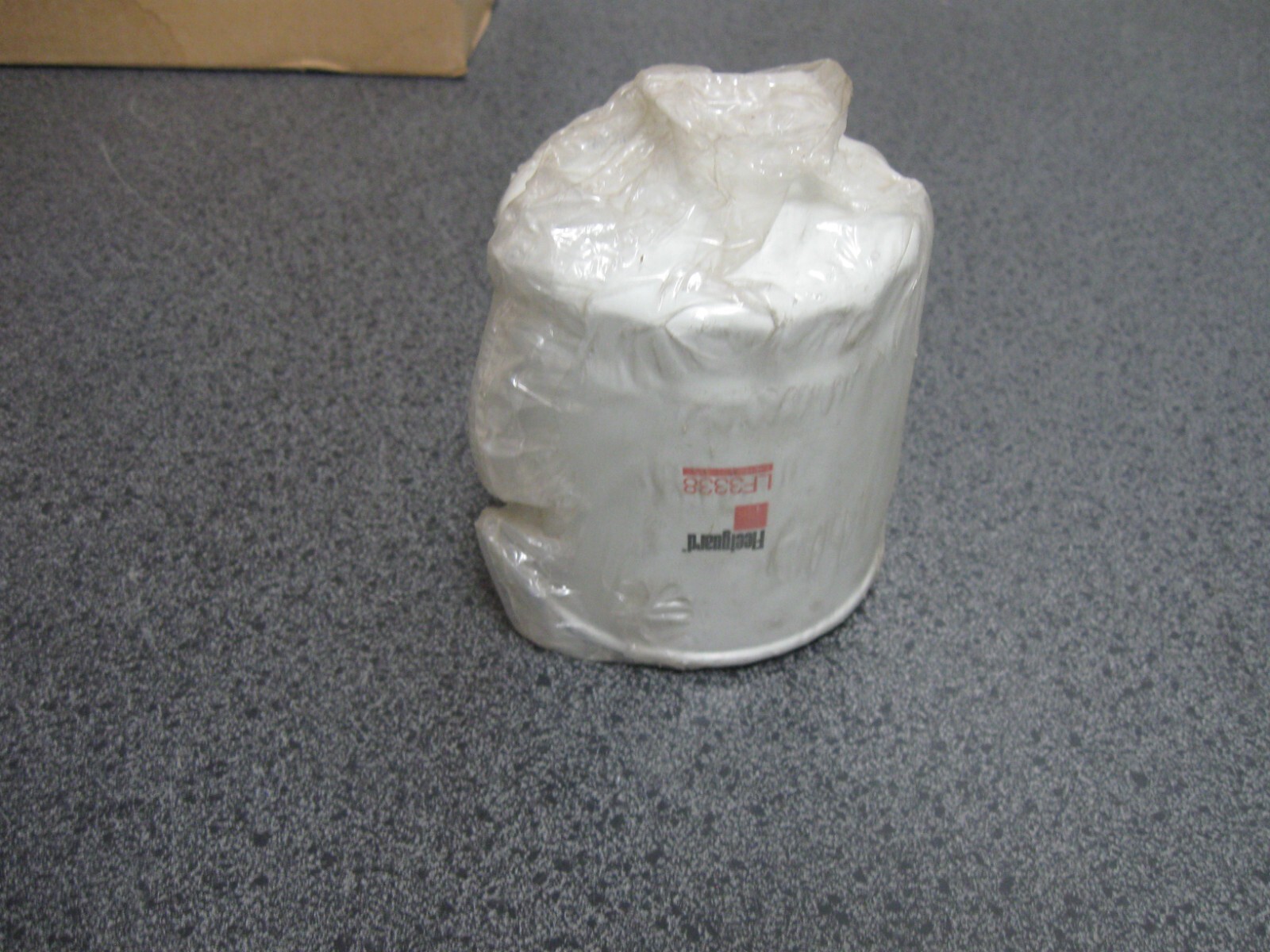 FLEETGUARD LF3338 - cross reference oil filters | oilfilter ...