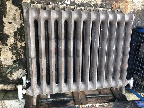 Various Sized Used Cast Iron Radiators | eBay