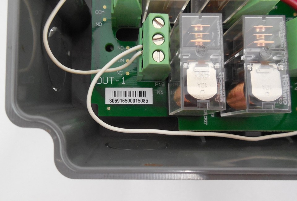 Honeywell T775B2040 temperature controller | eBay
