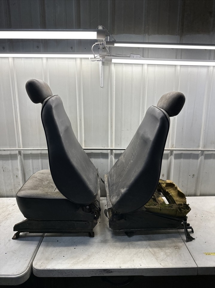 1988 SUZUKI SAMURAI FRONT RH LH SEATS WITH RAILS ORIGINAL VINTAGE | eBay