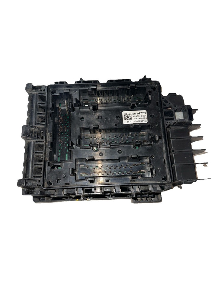 2016 CAMARO SS FUSE BOX OEM 84044721 #4936 | eBay