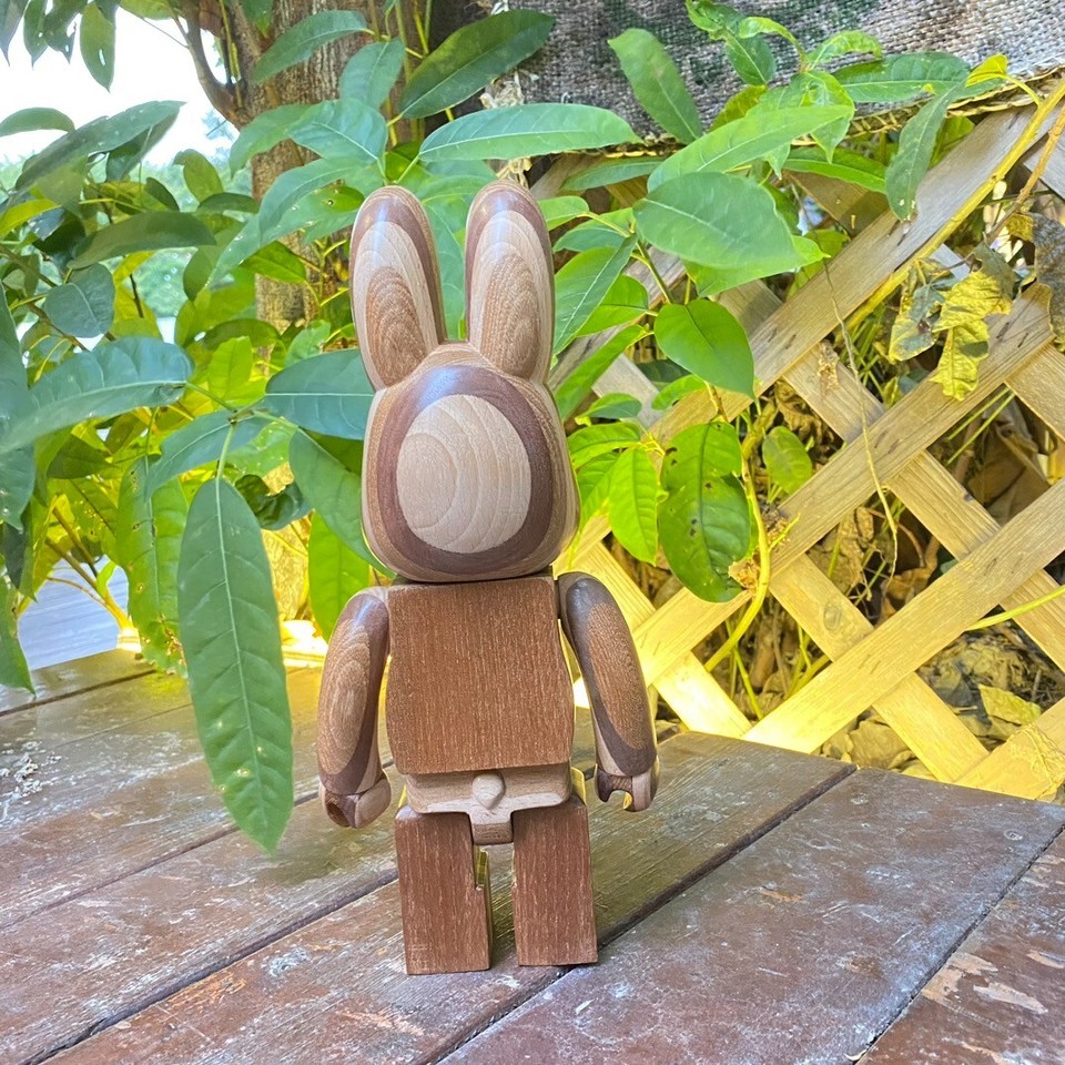 Rabbitbrick 400% Horizon Rabbit R@Bbrick Karimoku Layer 11 inches ...