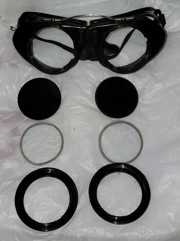 Vintage Willson Welding Goggles with Green and Clear Lenses and Rubber ...