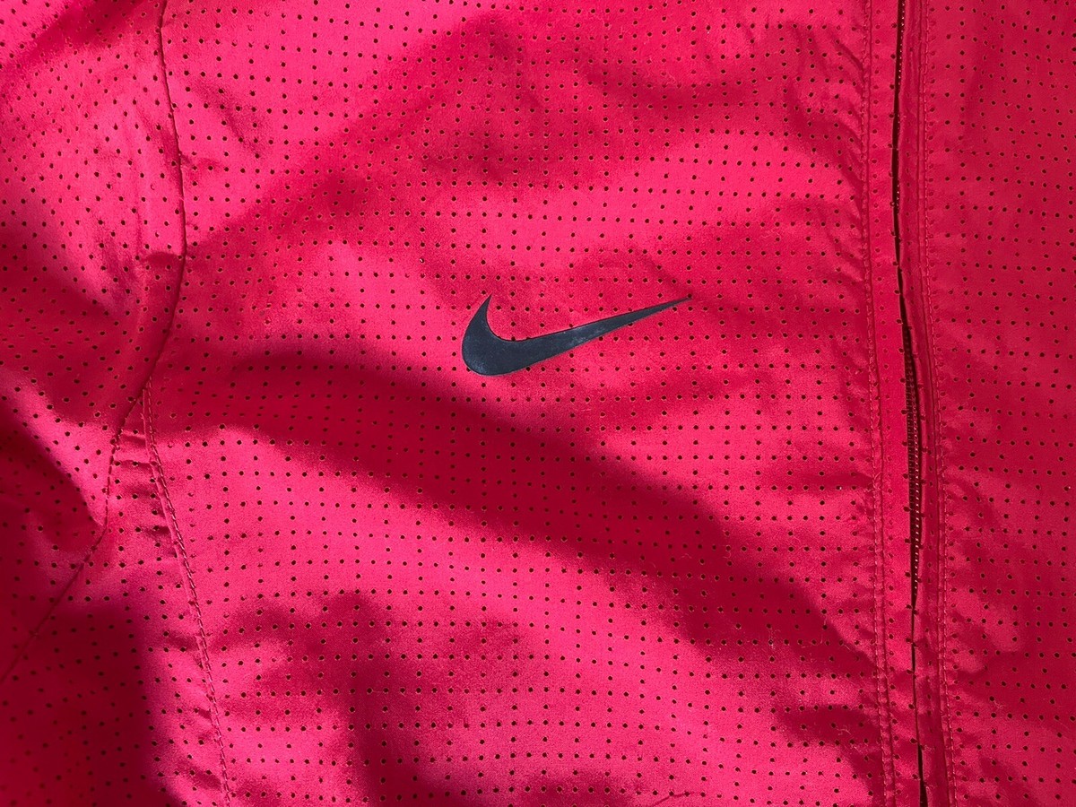 Nike Men's 2009-10 Manchester United Track Jacket Football Nike Men's 2009-10 Manchester United Track Jacket Football