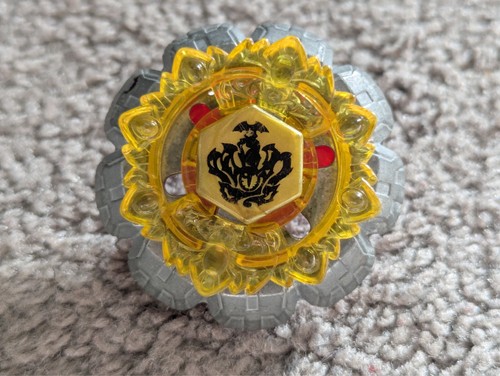 Divine Crown TR145D Beyblade HASBRO METAL FURY | eBay
