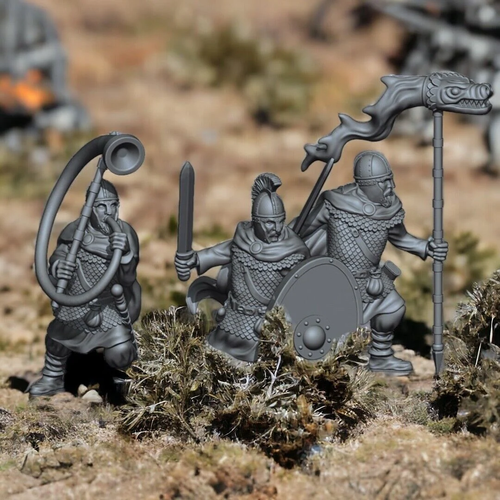 Late Roman Command Group 3 Detailed Figures in Scale Armour, 28mm Saga ...