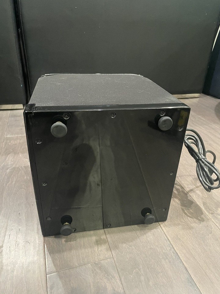 Definitive Technology SuperCube 4000 Powered Subwoofer - TURNS ON ...