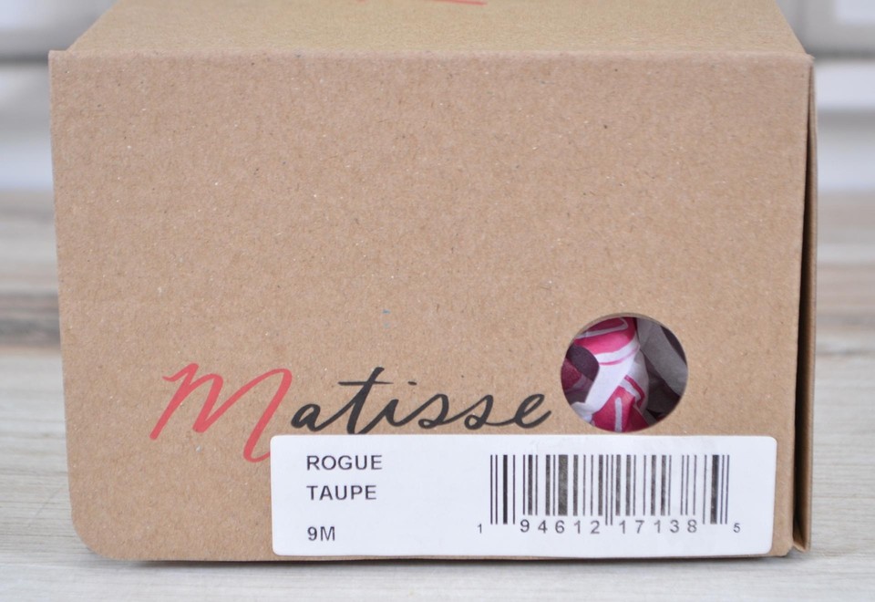 New Matisse Women's ROGUE Strappy Leather Toe Loop Flat Sandals Size 9 ...