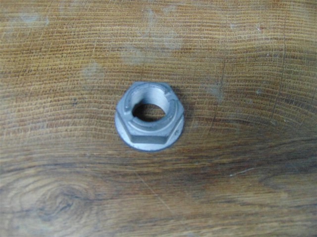 MERCEDES-BENZ ML W164 FRONT WHEEL HUB AXLE NUT A0019909154 ORIGINAL for ...