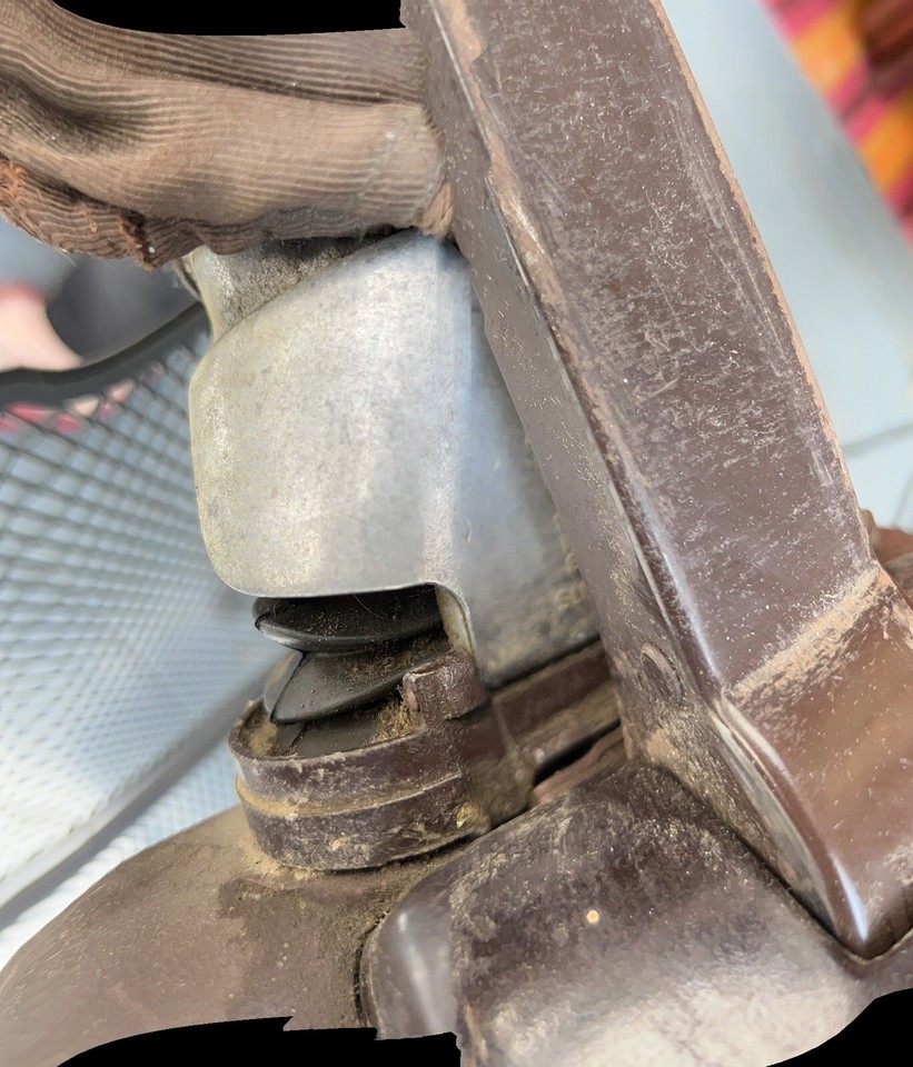 Hoover Upright Vacuum Cleaner Model 61 1950s extra bags included Yes ...