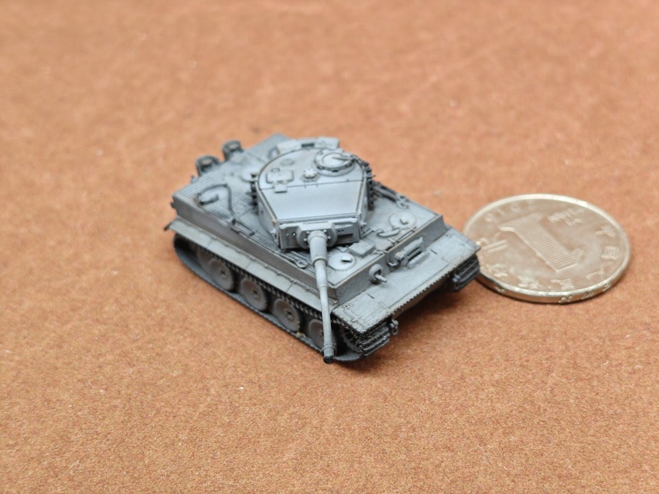 Handmade 1/144 Panzerkampfwagen Tiger Ausfuhrung /Leopard tank livery ...