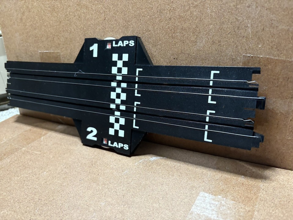 Afx Aurora Track 15" Automatic Lap Counter cleaned and ready for use ...