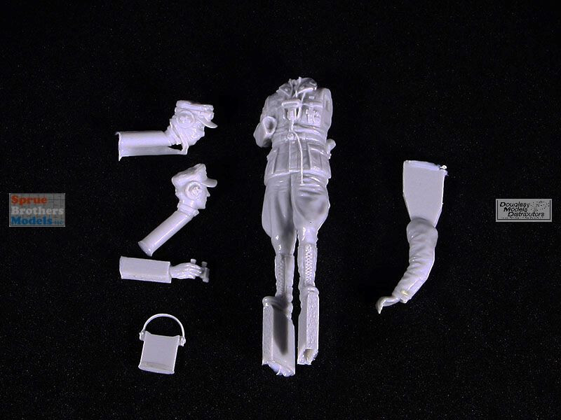 VLK35007VW 1:35 Valkyrie Models - WW2 German DAK Tank Commander Figure ...