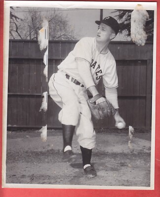 1950 PITTSBURGH PIRATES TEAM ISSUE GLOSSY 8 X 10 WINDY McCALL ROOKIE | eBay