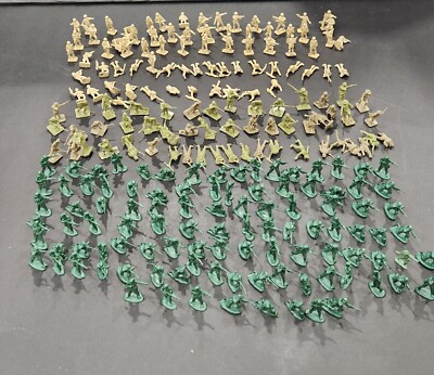 Lot of over 220 Vintage Tan & Green Mini Toy Army Men Soldiers | eBay