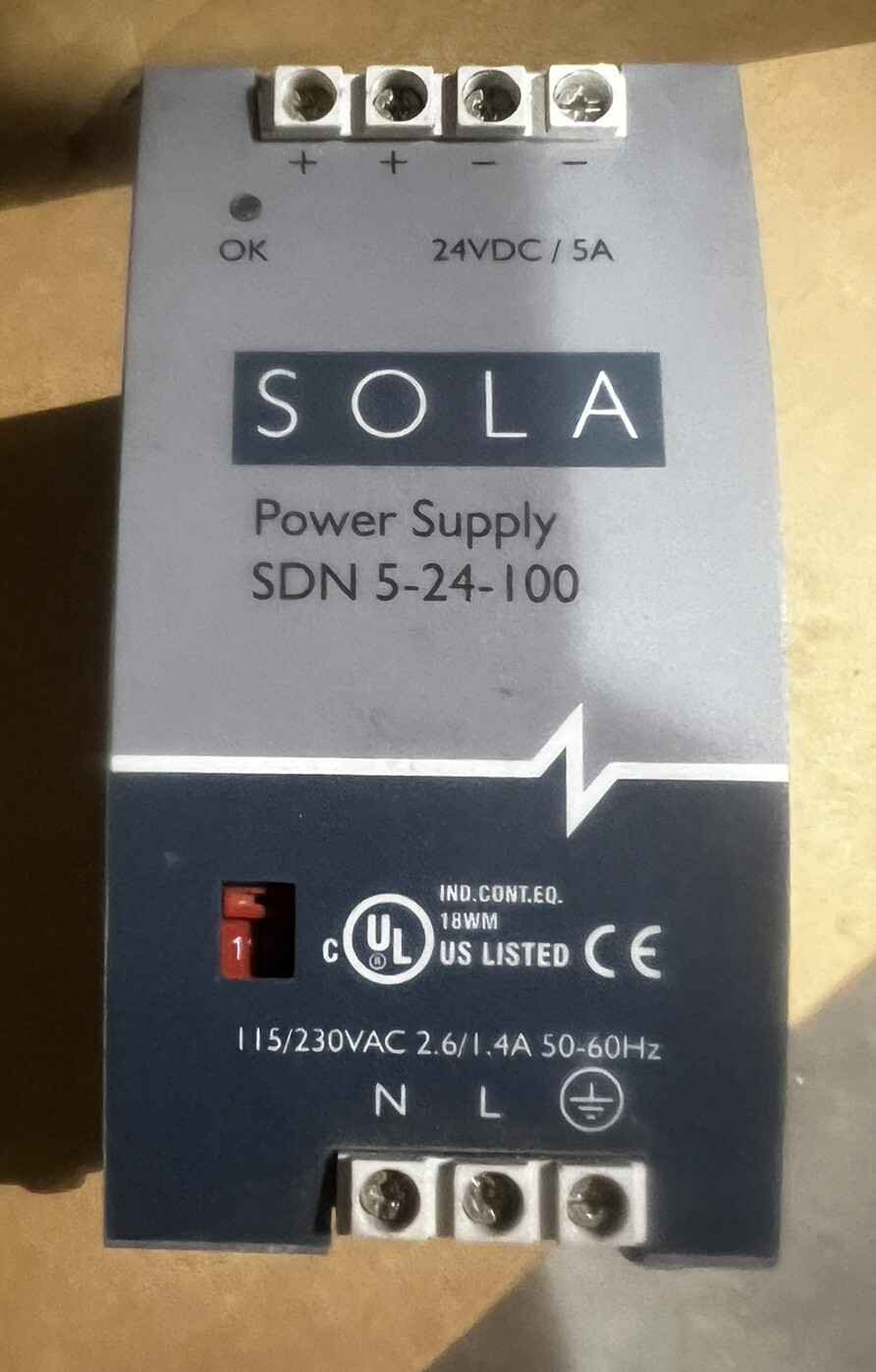 Sola SDN5-24-100 Din Rail Power Supply, 115/230V Input, 24v DC 5A ...