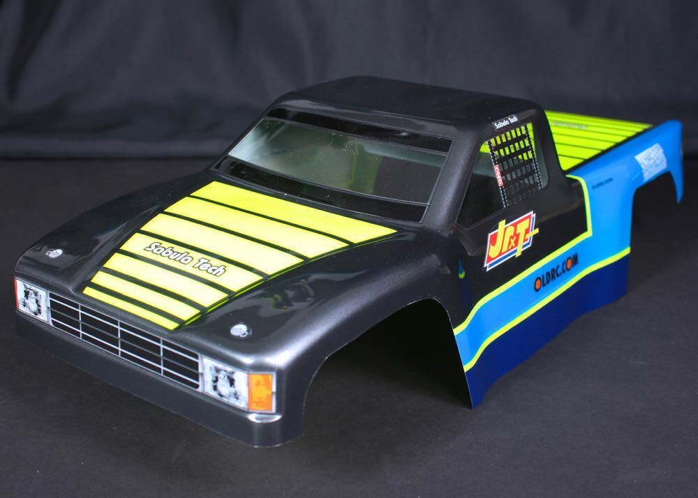 Team Losi JRXT Junior T Unpainted Body w/ Window Masks & Stickers A8010 ...