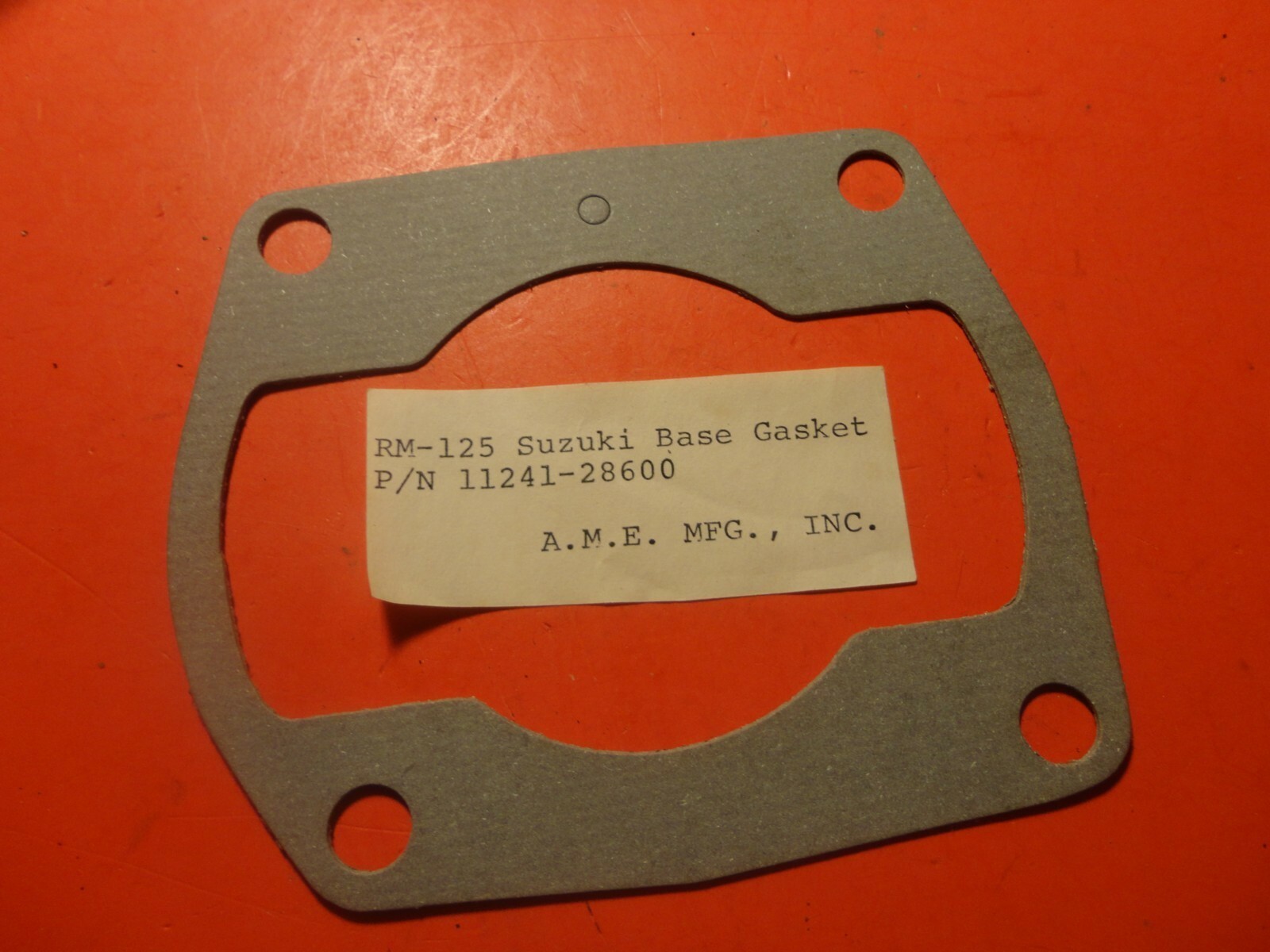 NOS NEW OEM SUZUKI RM100 RM125 TC125 TM100 TS125 CYLINDER GASKET 11241-28600 | eBay
