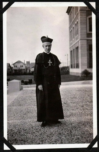 VINTAGE PHOTOGRAPH 1920-30 CHURCH RELIGION CATHOLIC PRIEST IOWA ...