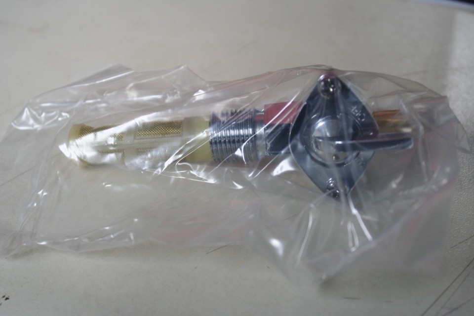 HARLEY EARLY 1966-73 CHOPPER custom GAS TANK FUEL VALVE straight Outlet ...