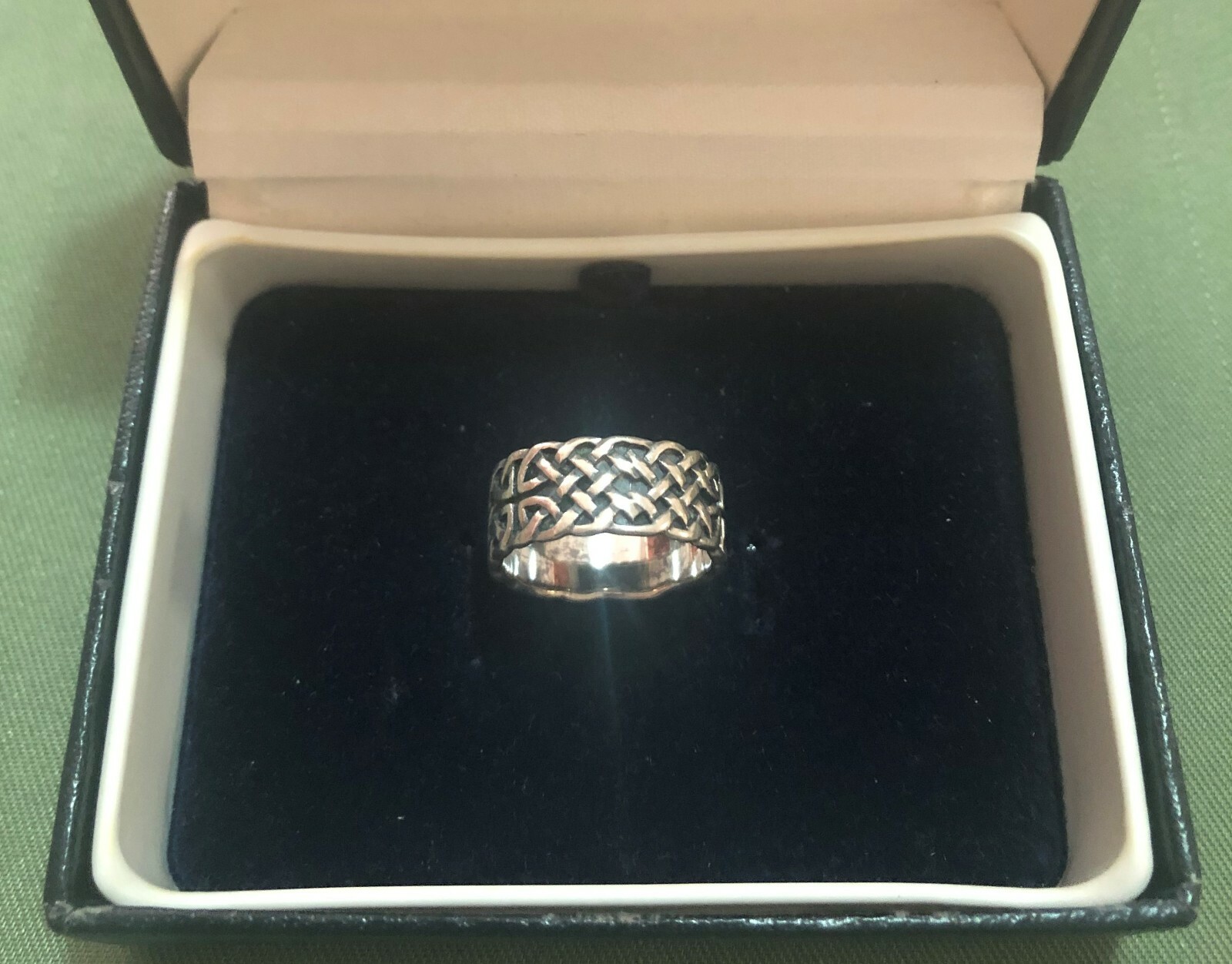 TRADITIONAL CELTIC KNOTS STERLING SILVER RING - SIZE … - Gem