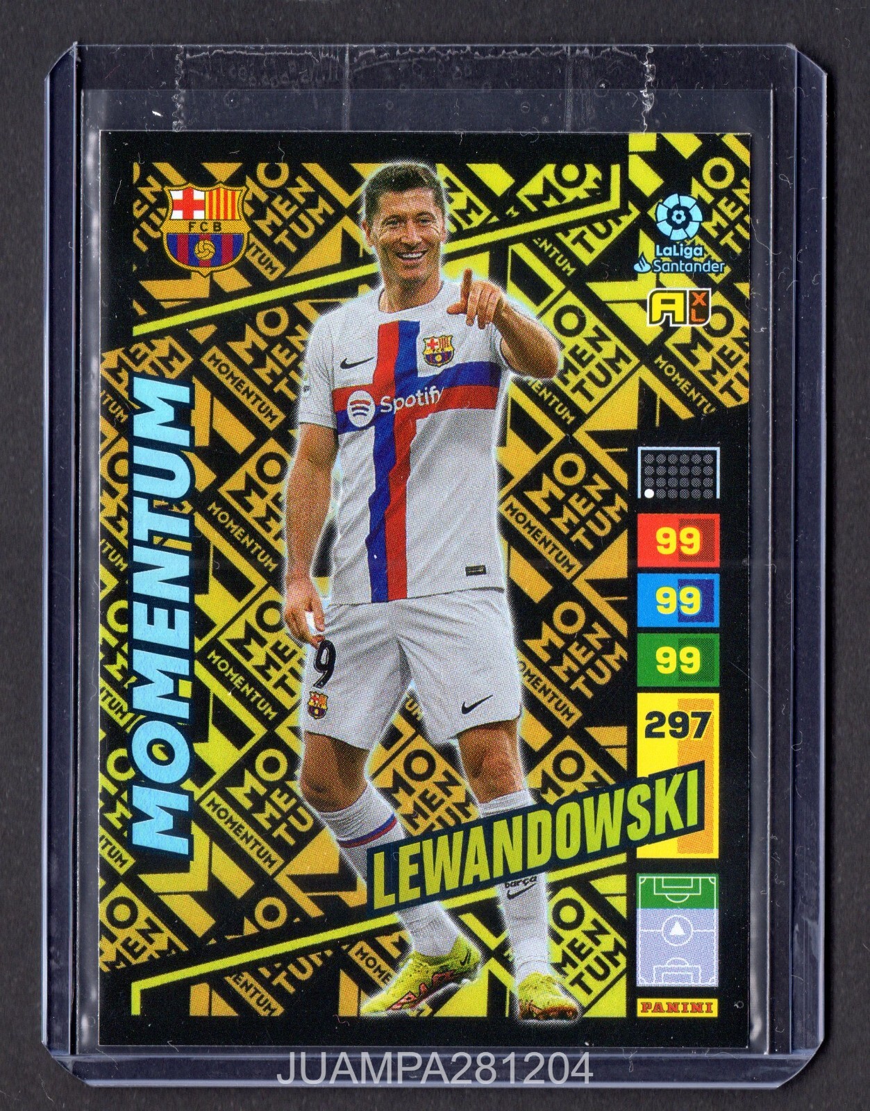 ROBERT LEWANDOWSKI CARD MOMENTUM 2022-23 CROMO PANINI ADRENALYN XL LA ...