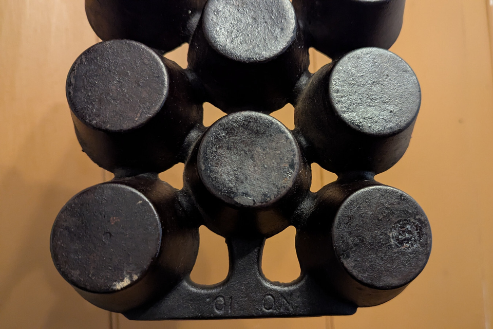Vintage ERIE Pre-Griswold Cast Iron No. 10 948 Popover Muffin Pan 11 ...