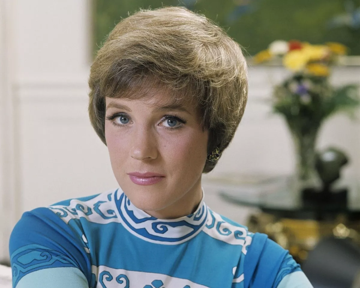 40 Rare Photos Of Julie Andrews Through The Years 40 Off