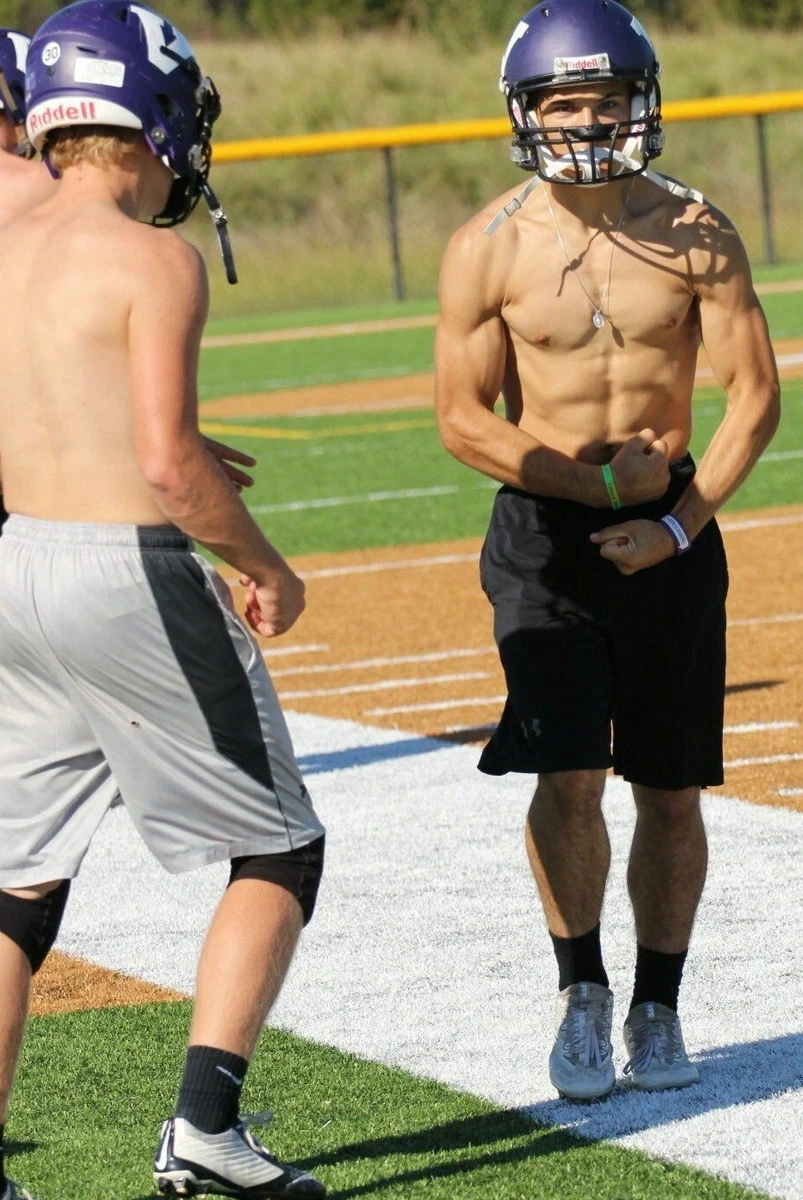 Sexy High School Football Players
