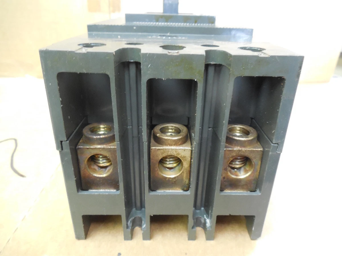 NEW SIEMENS 175 AMP SHUNT TRIP CIRCUIT BREAKER 600 VAC POLE, 60% OFF