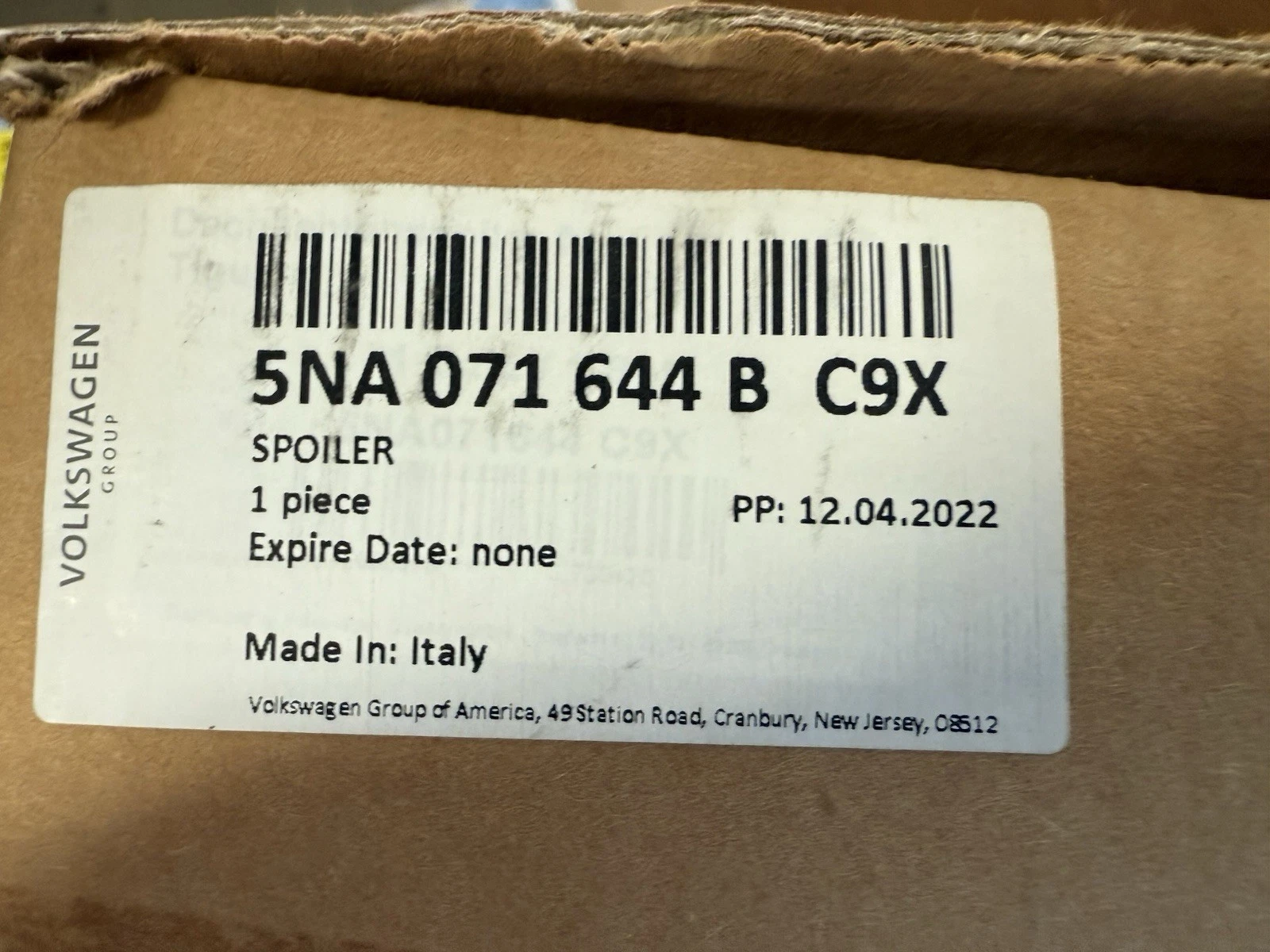 Genuine Volkswagen Hatch Top Spoiler 5NA-071-644-B-C9X | eBay