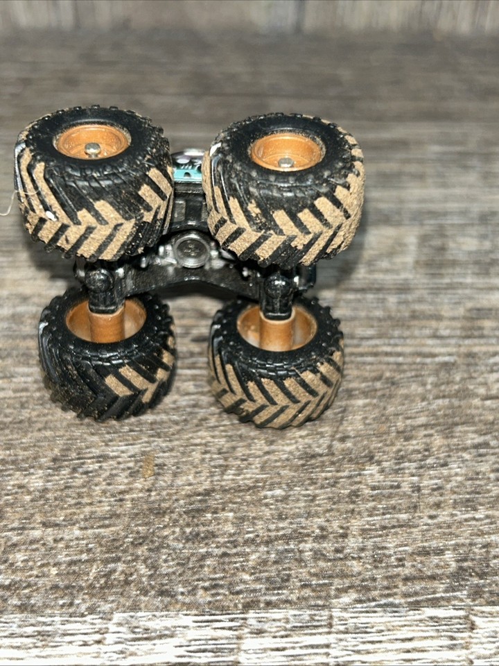 Vintage Micro Machines GRAVE DIGGER Monster Truck Blue Red Flames 1990 ...