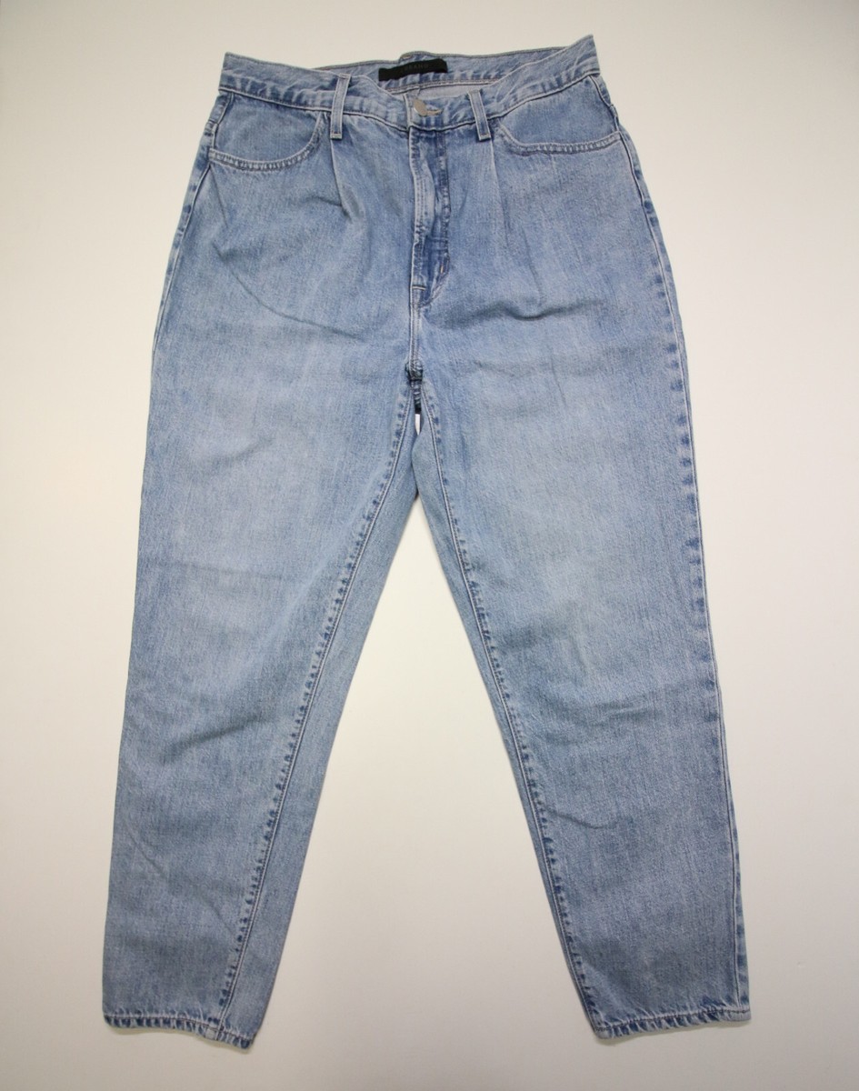 Pleated Pegged Jeans For Women