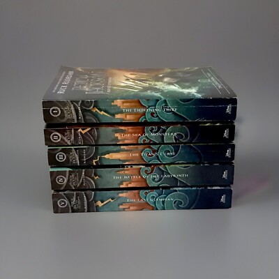 Percy Jackson and the Olympians The Complete Series Boxed Set [Disney ...
