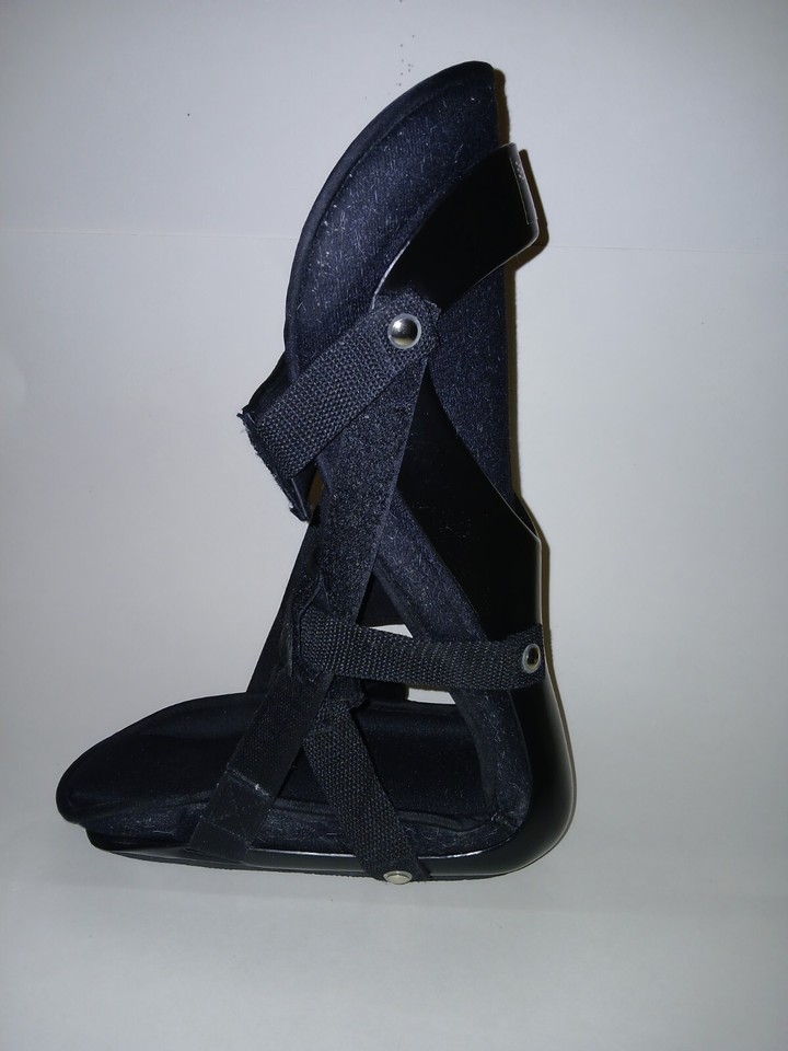 Bledsoe Soft Cast Foot Support Walking Boot Size Small ABS/FOAM ...