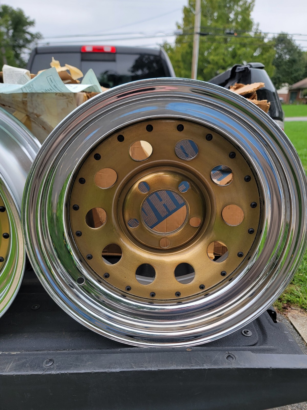 NOS Vintage Set Of Keystone Appliance 15×7 Gold Solar Wheels Rims Ford ...