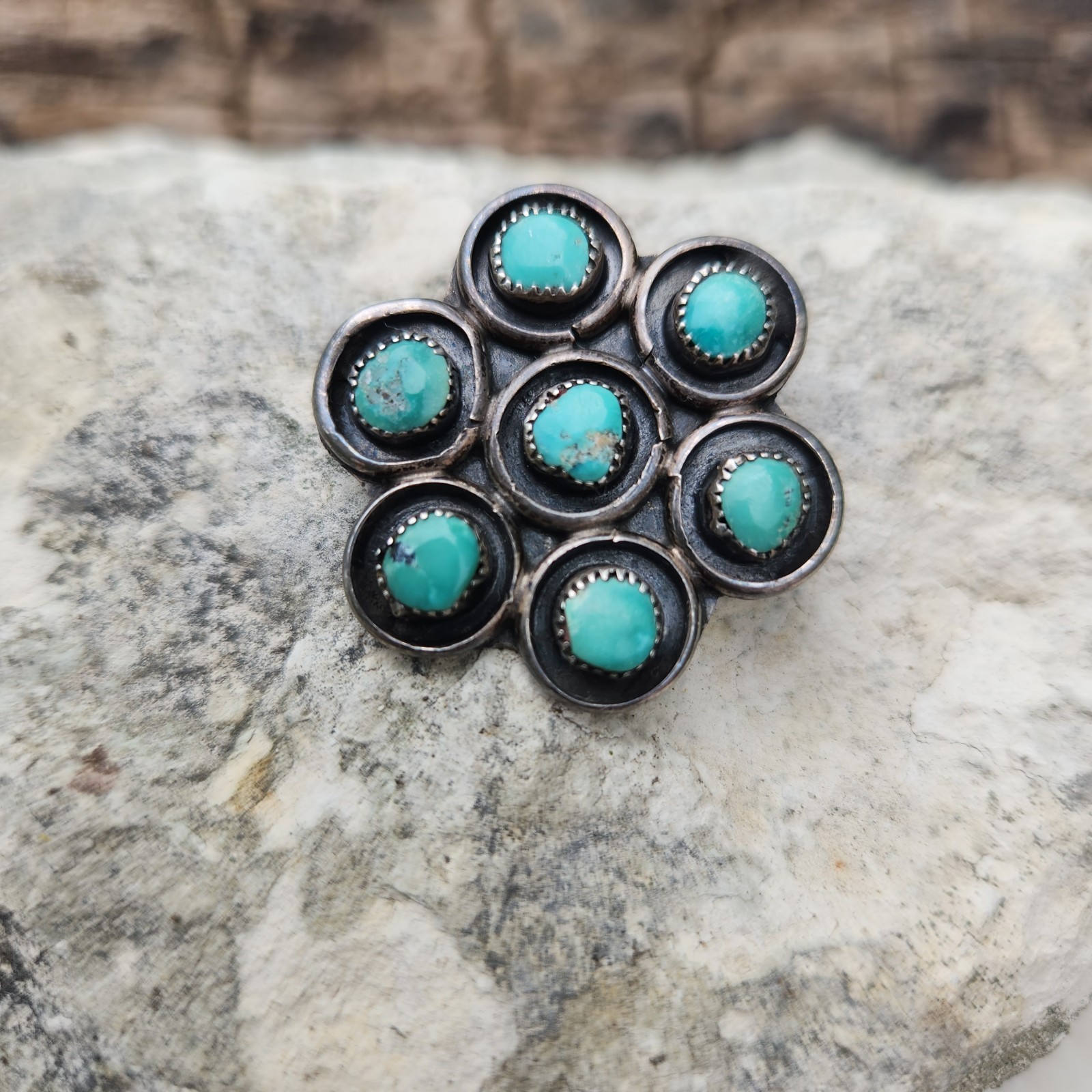 Vintage Zuni Pin Sleeping Beauty Turquoise Cluster Fl… - Gem