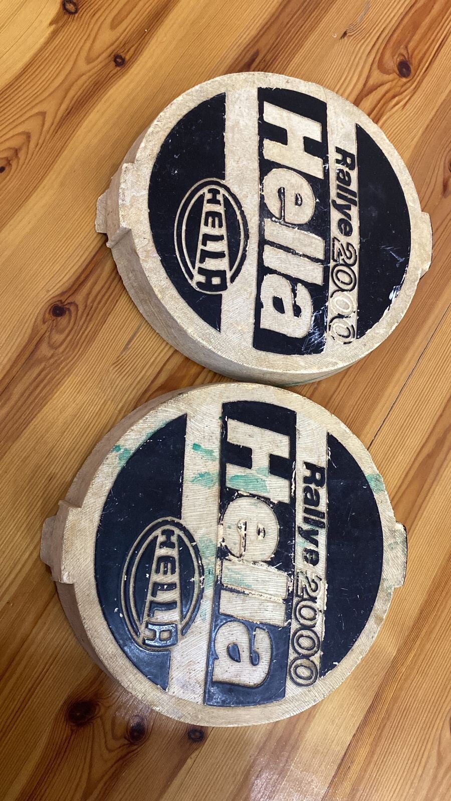 Hella Rallye 2000 Halogen –°aps Fog Light Left | SAE-Certified ...