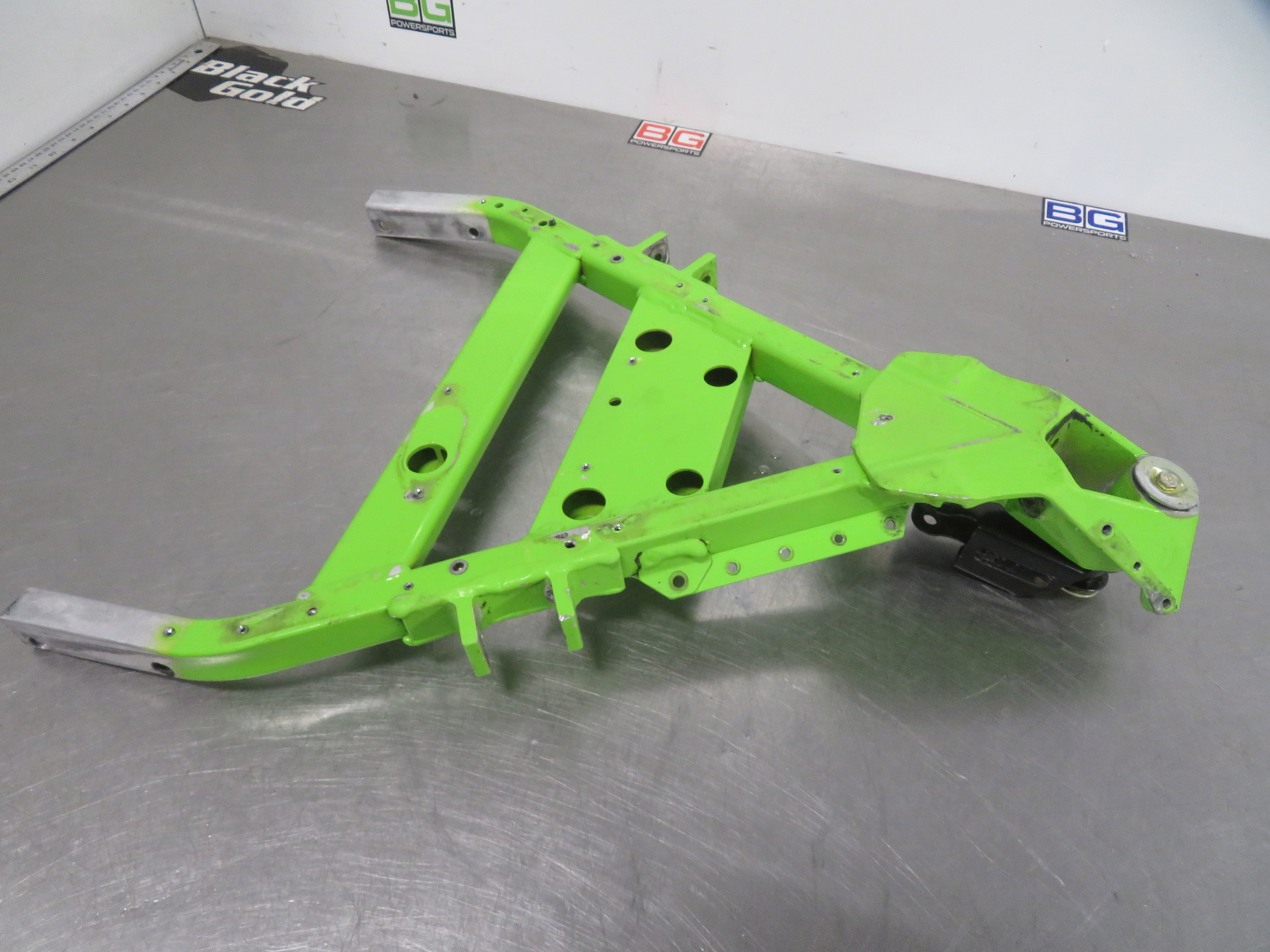 EB1275 2018 18 ARCTIC CAT M8000 FRONT LOWER FRAME BULKHEAD | eBay