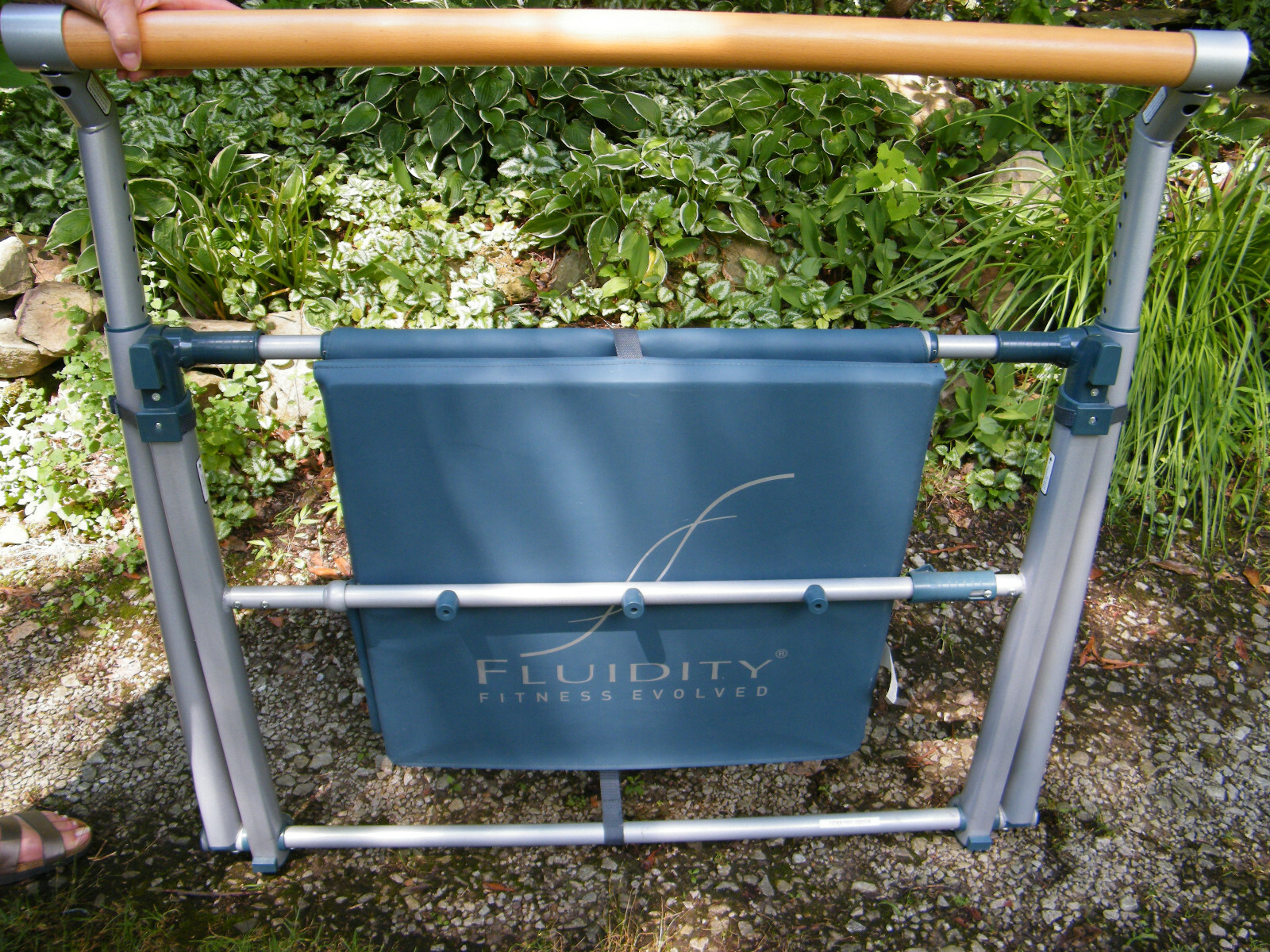 FLUIDITY Fitness Evolved Ballet Barre Exercise Bar Pilates, Dance ...