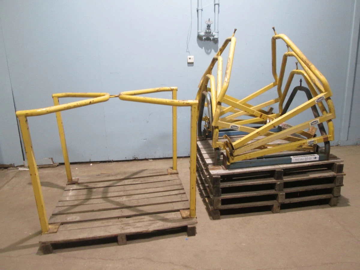 Pallet Stacking Frames