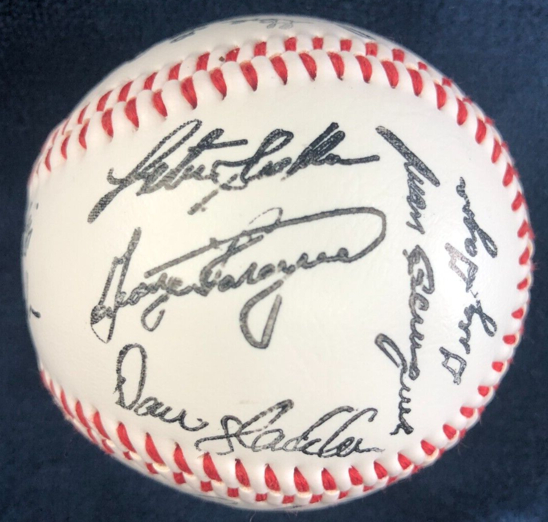 1987 Minnesota Twins Team Replica Autographed Baseball | eBay