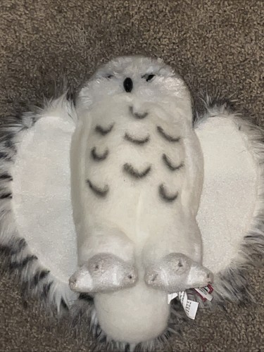 Douglas Snowy Owl. Very real, 10 inches Wizard Plush. Elegant and ready ...