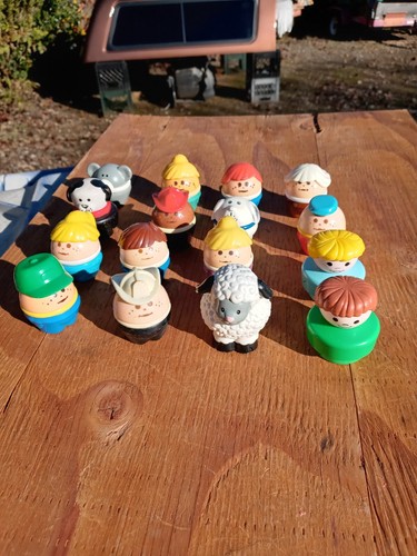 Lot of 16 PCS Random Fisher Price Little People Figures Toys- No Repeat ...