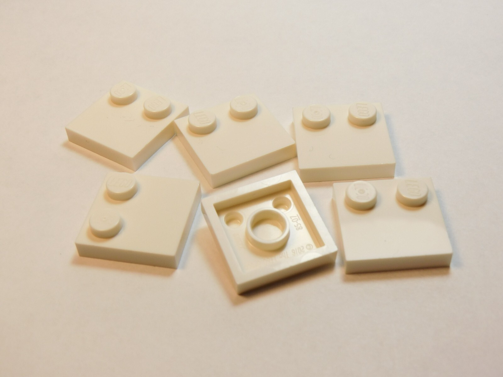 LEGO Lot of 6 White 2x2 Smooth Plates w/ Studs on Edge A3 | eBay