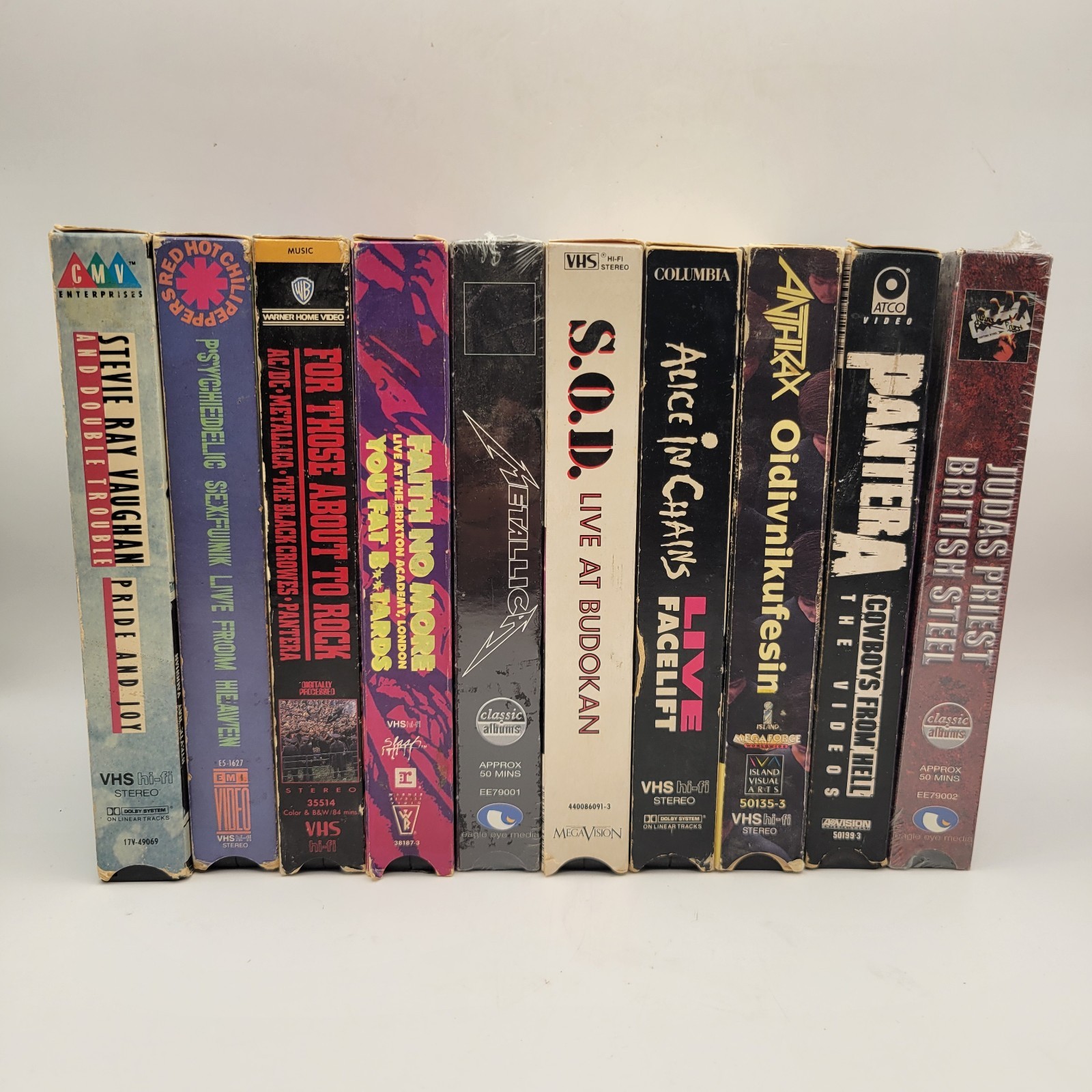 Lot of 10 Rock Concert VHS Tapes Metallica Pantera Anthrax Judas Priest ...