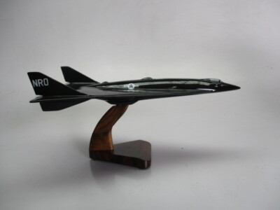 SR-91 Aurora Hypersonic Aircraft Desktop Kiln Dry Mahogany Wood Model ...