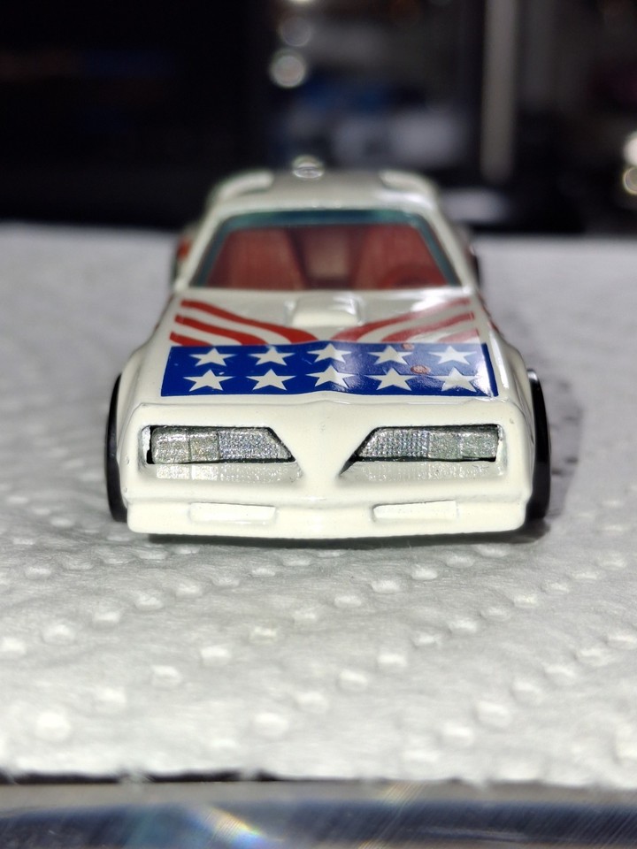 Hot Wheels All American Firebird 1977 Hot Bird Gold Hot Ones Rims. #37 ...