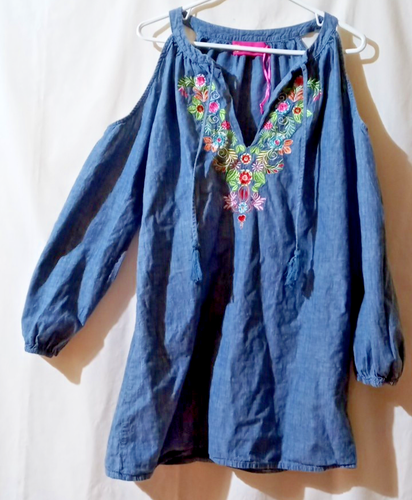 Macbeth Collection by Margaret Josephs Chambray top L Embroidered cold ...